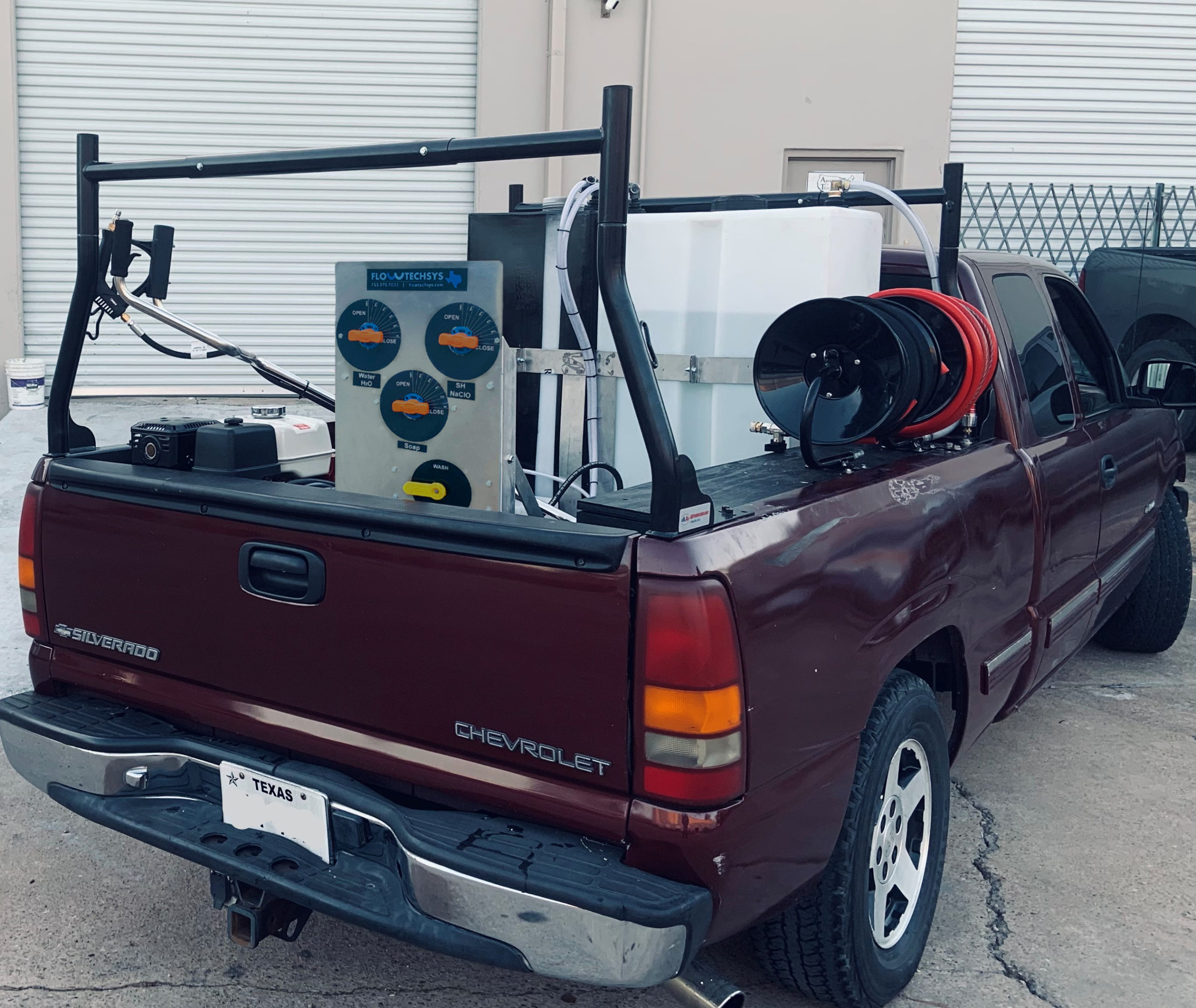 FLOWTECHSYS Custom Buildouts and Products